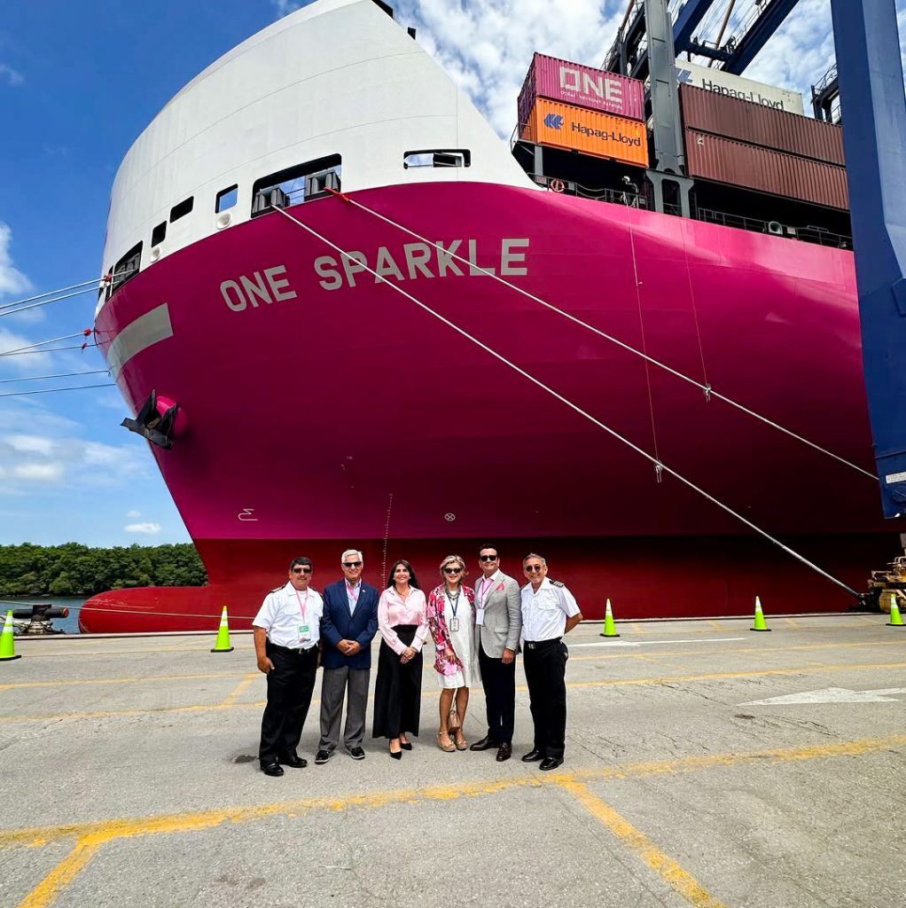 ONE Sparkle llega a TPG | Cámara Marítima del Ecuador
